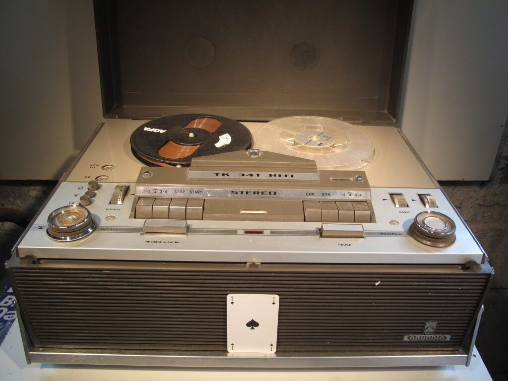 Magnétophone à Bande - La cave d'Hectophil